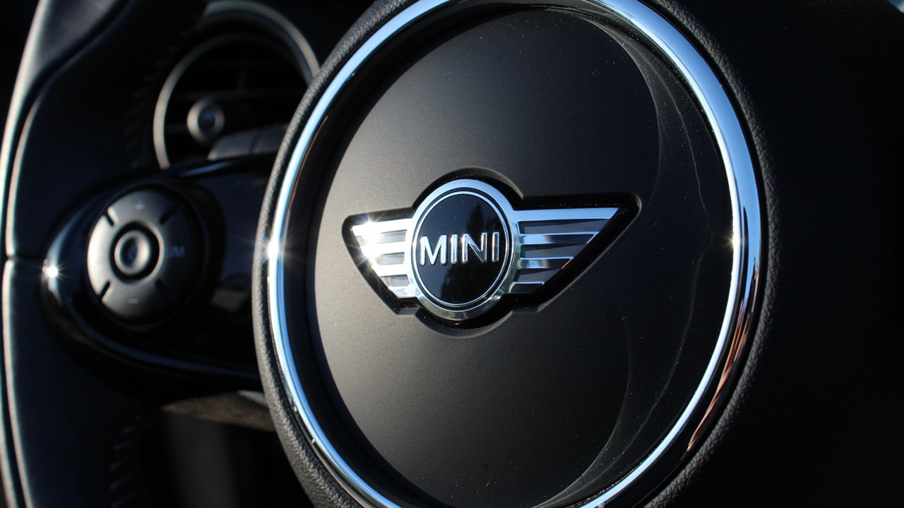 Nowe Mini Dla Tych Którzy Szukają Stylu I Niezawodności