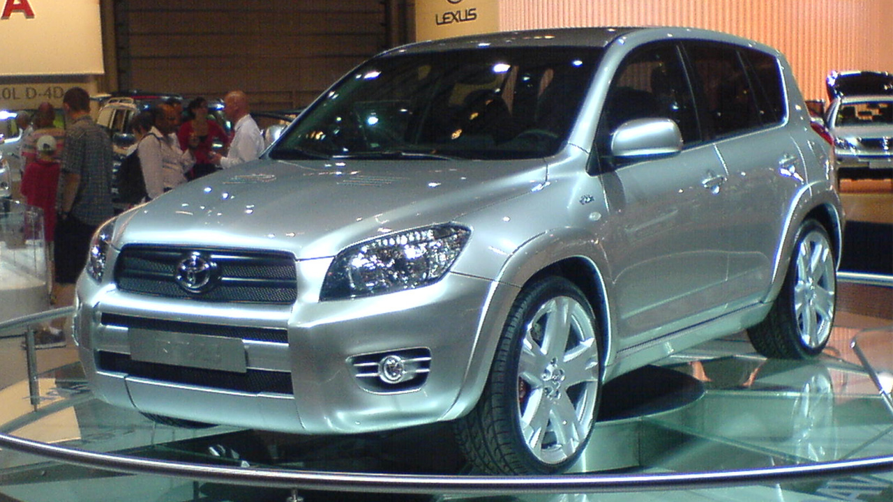 Toyota Rav4 III - dane techniczne, dostępne silniki, usterki, opinie